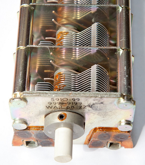 👉 Electrónica básica: condensadores variables - Tutoriales y Cursos ...